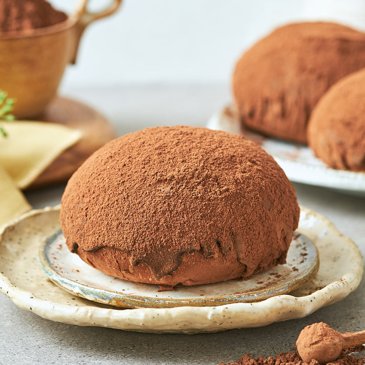 Choco Messy Bun – Kumori Japanese Bakery & Cafe