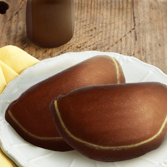 Kodawari Choco Bun – Kumori Japanese Bakery & Cafe